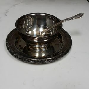 Oneida | Dining | Vintage Oneida Gravy Bowl Wattached Underplate | Poshmark